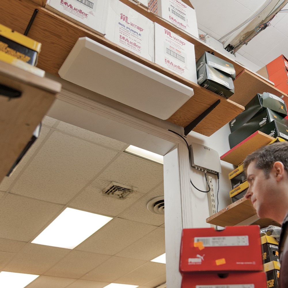 AN440 Wide-band RFID Antenna Infopos