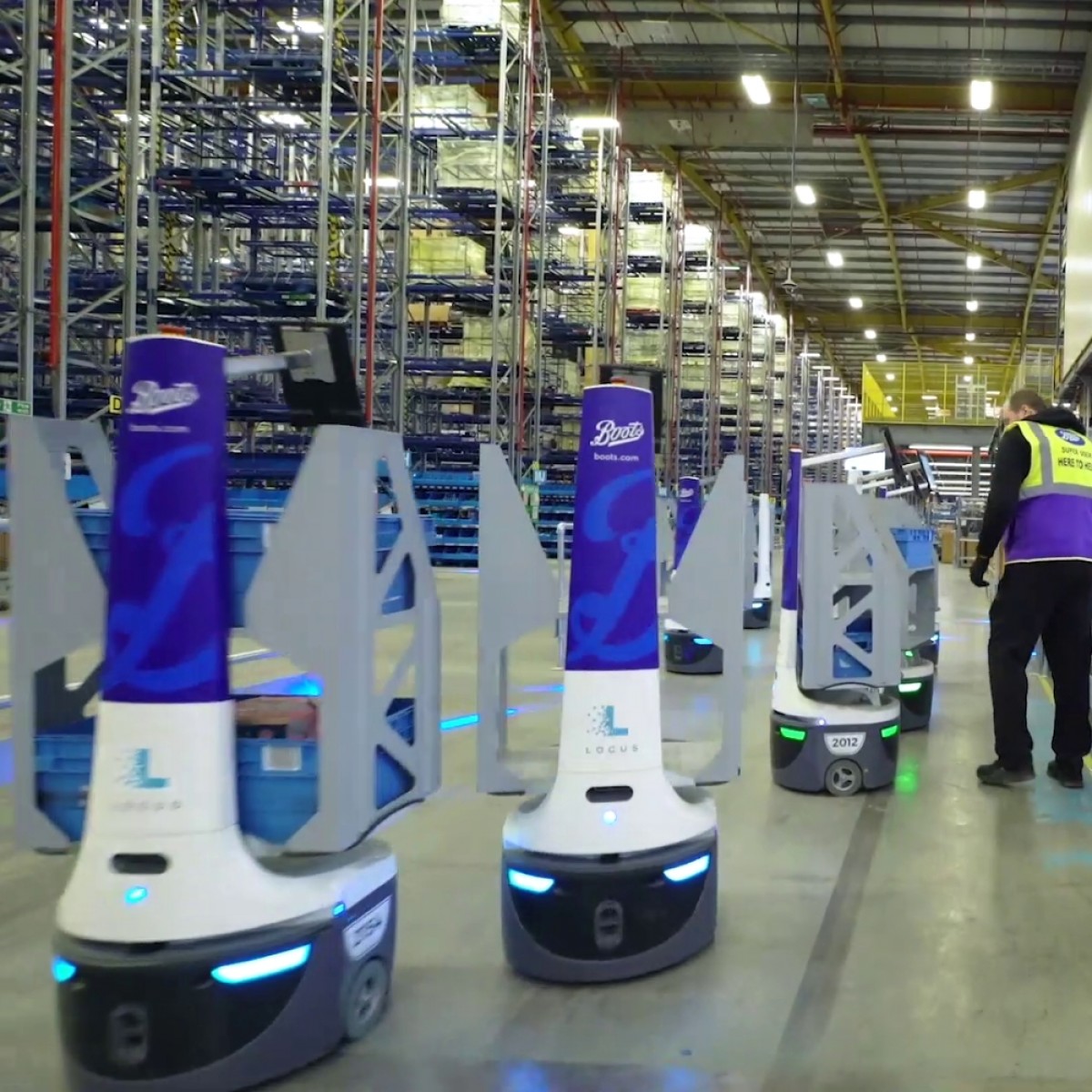 Locus Origin AMR Autonomous Mobile Robot Infopos