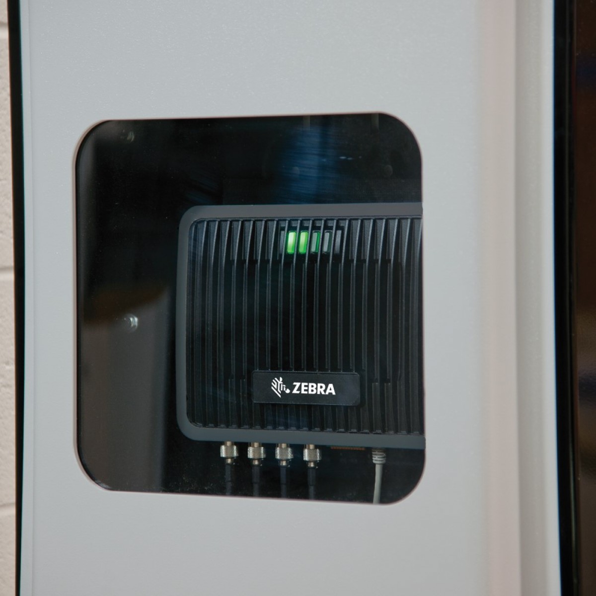 FX9600 Fixed UHF RFID Reader Infopos