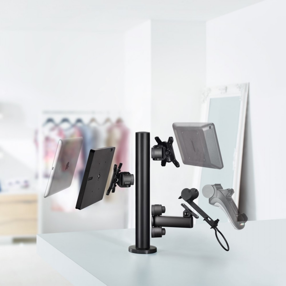 Arm S-TV Novus Retail System monitors support Infopos
